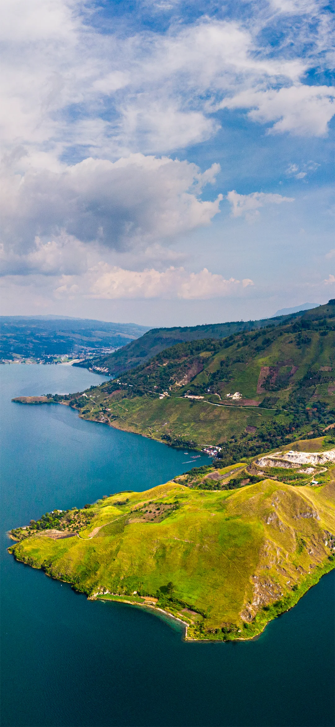 Highlights of Sumatra - Book Exciting 11-Day Tour on TourCompass.co.uk